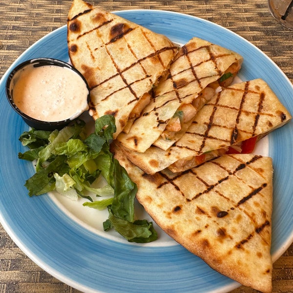 Dead Freddies Island Grill - 105 64th St