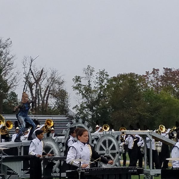 Hopewell Valley Central High School - High School