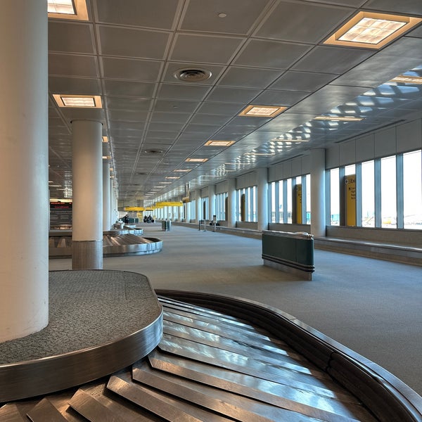 Photos at Newark AirTrain Terminal B - Newark Airport and Port Newark ...