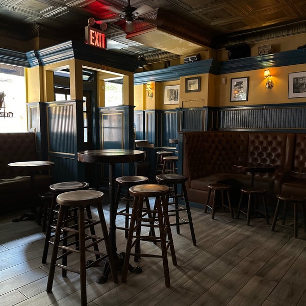 The Four-Faced Liar - Pub in West Village