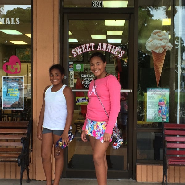 Sweet Annie's of Marco - Marco Island, FL