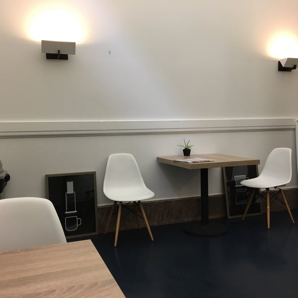 BLOC Coffee at City Hall - Coffee Shop in West End