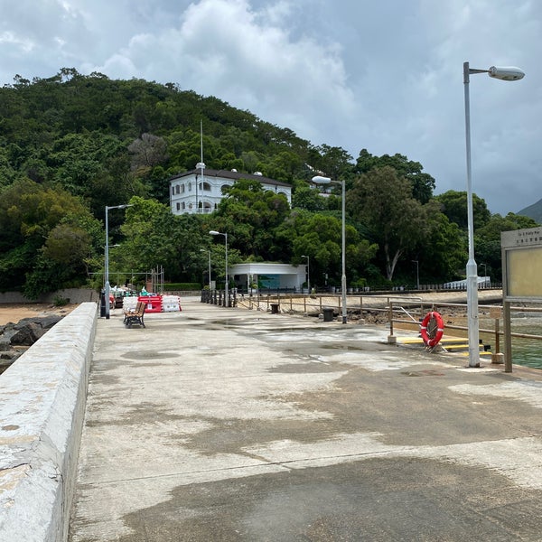Shek Tsai Po Jetty 石仔埗渡頭 - Pier in Tai O