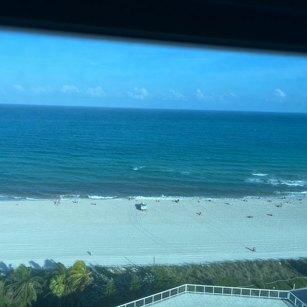 Castle Beach Club - Ocean Front - 23 tips