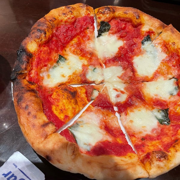 Labriola Bakery & Cafe - Italian Restaurant in Oak Brook