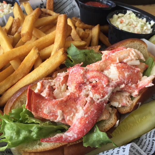 Anthony's Seafood - 963 Aquidneck Ave