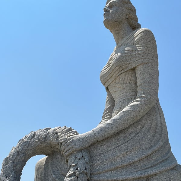 Hampton Beach State Park - 160 Ocean Blvd