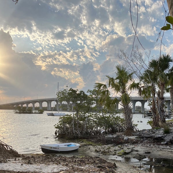 Riverside Park - Park