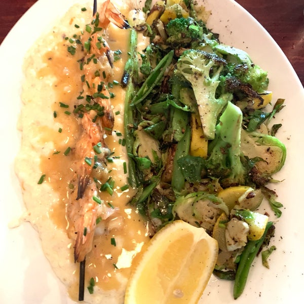 Circa Grill and Ale House - American Restaurant in North Admiral