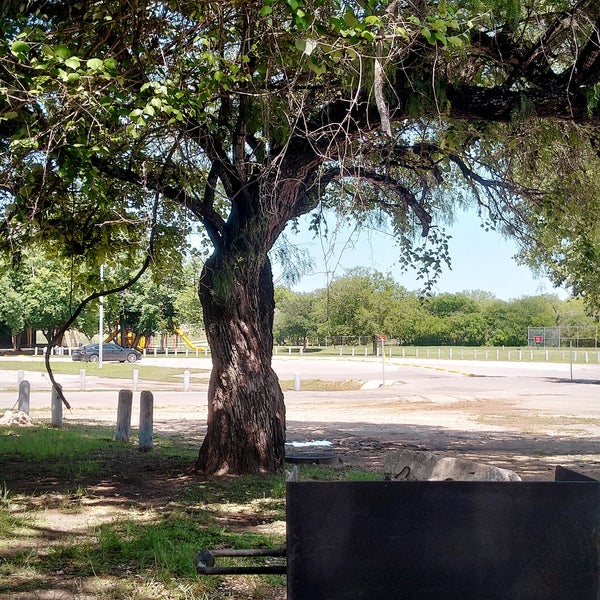 Rodriguez Park - Park in Far West Side