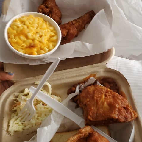 Gus's Fried Chicken - Downtown Atlanta - Atlanta, GA