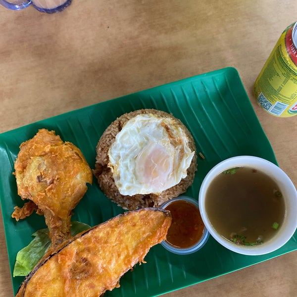 Ranau Hakka Food Court 兰瑙客家美食中心 - 10 tips from 269 visitors