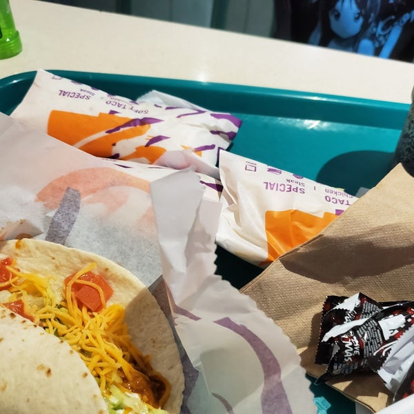 Taco Bell - Dededo, Guam