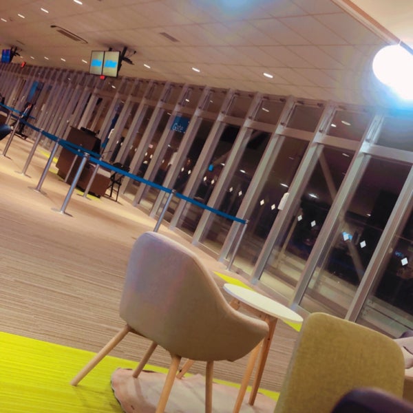 Roman Tmetuchl International Airport (ROR) - 4 tips