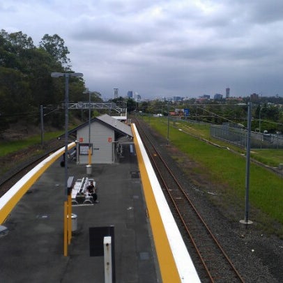 Newmarket Railway Station - Rail Station in Newmarket
