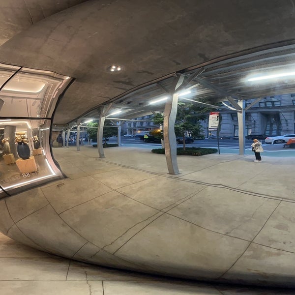 Mini Bean (2023) by Anish Kapoor - Tribeca - 1 tip from 98 visitors