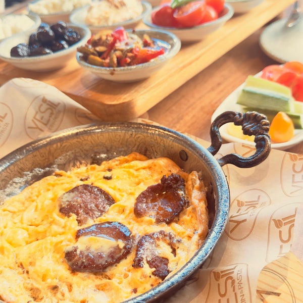 YEŞİL FIRIN PASTA - Kafe