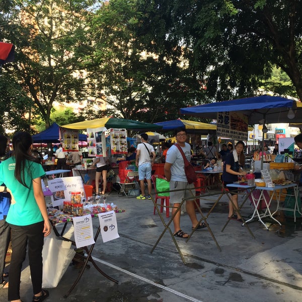 Farlim Wednesday Night Flea Market (Pasar Malam) - Flea Market in Farlim