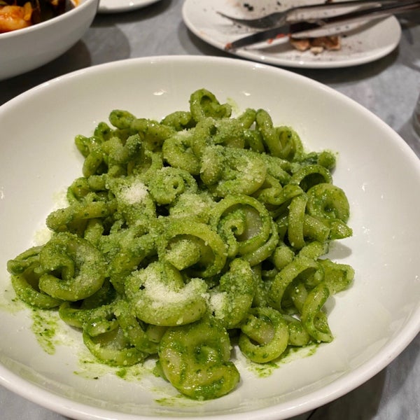 La Pizza & La Pasta - Italian Restaurant