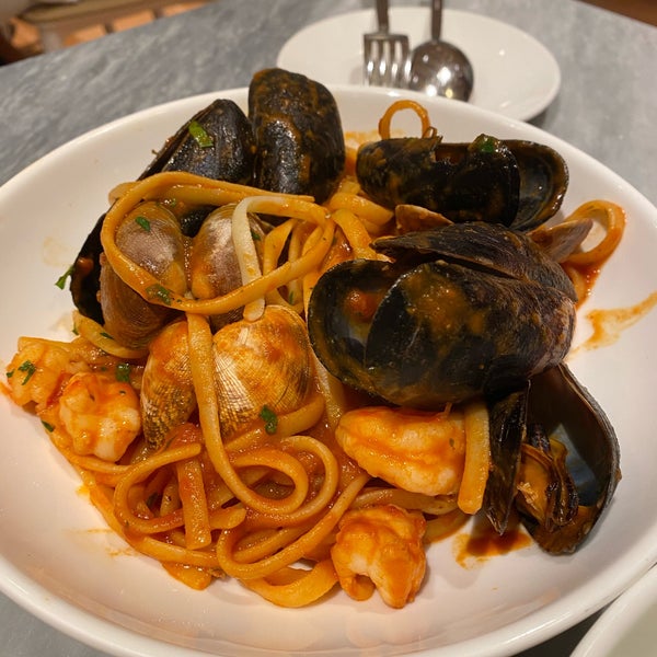 La Pizza & La Pasta - Italian Restaurant