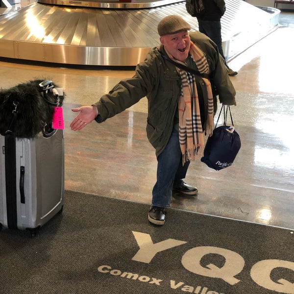 Comox Airport (YQQ) - Airport in Comox