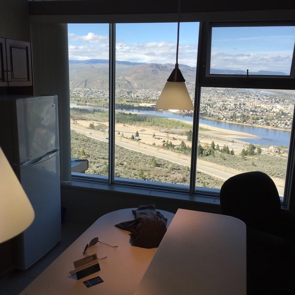 Thompson Rivers University Residence and Conference Centre - Hotel in ...