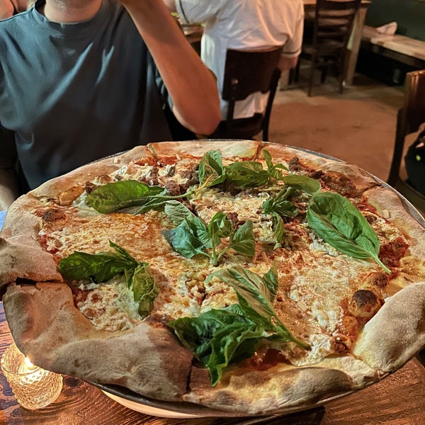 Lucali - Pizzeria in Miami Beach