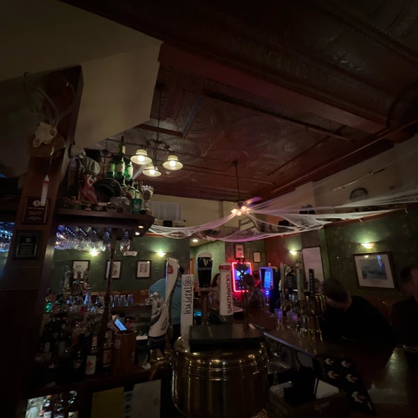 Celtic Mist Pub - Downtown Springfield - 16 tips