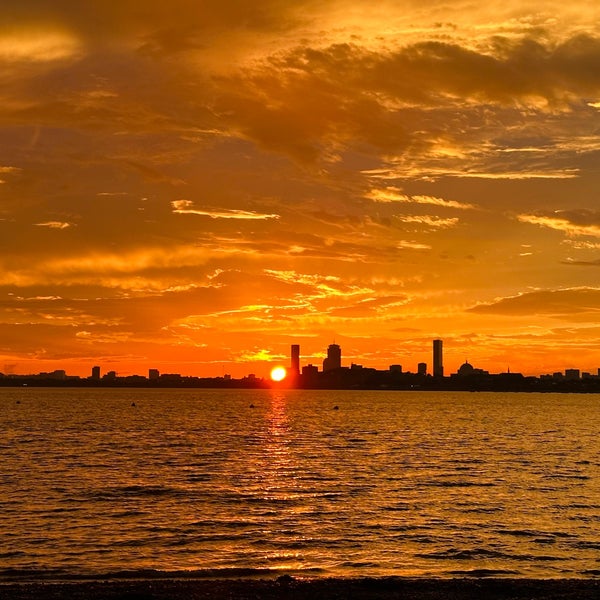 Thompson Island - Island