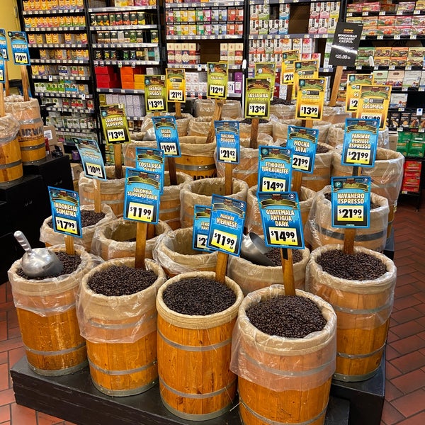 Fairway Market - Yorkville - 169 tips from 7058 visitors