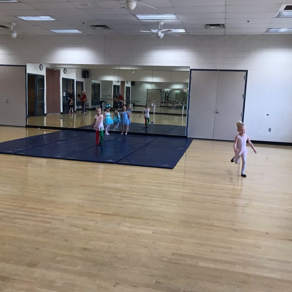 Whitney ranch rec ctr - Whitney Ranch - Henderson, NV
