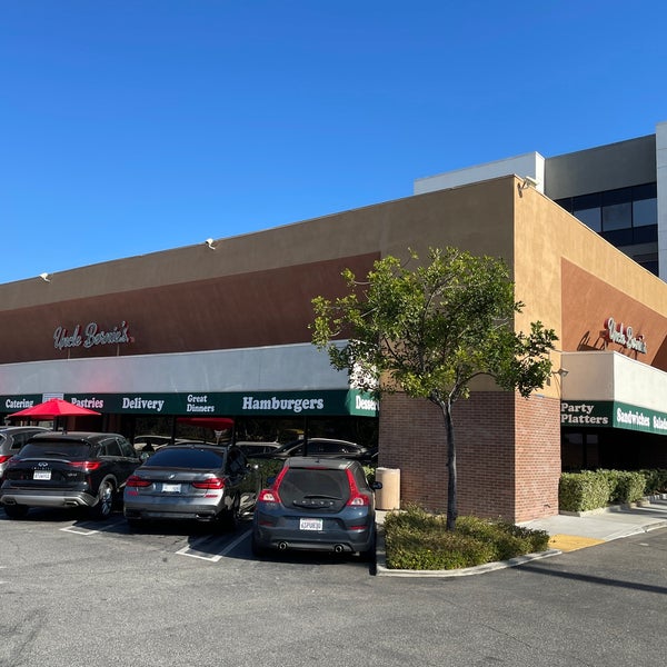 Uncle Bernie's Deli - 15 tips