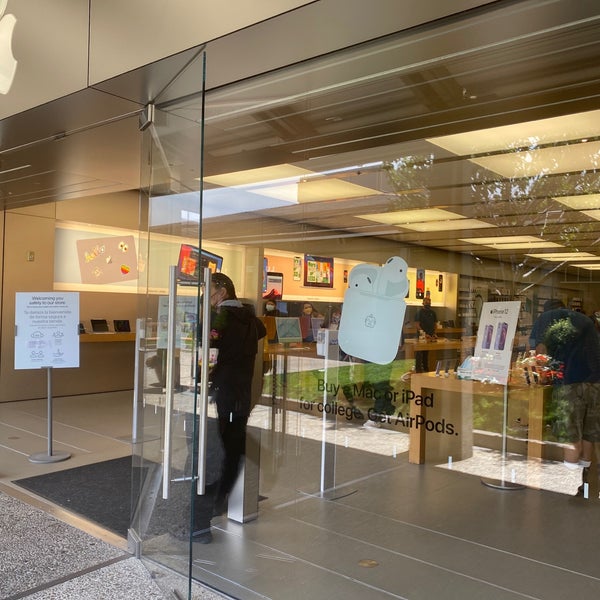 Apple Del Monte - 240 Del Monte Center