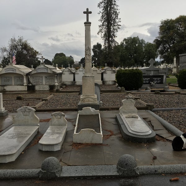 Santa Clara Mission Cemetery - 5 tips from 301 visitors