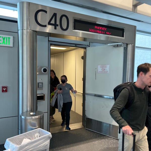 Gate C40 - Airport Gate in Denver
