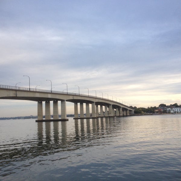 Captain Cook Bridge - Bridge