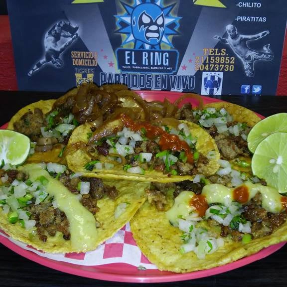 Tacos El Ring - 2 tips