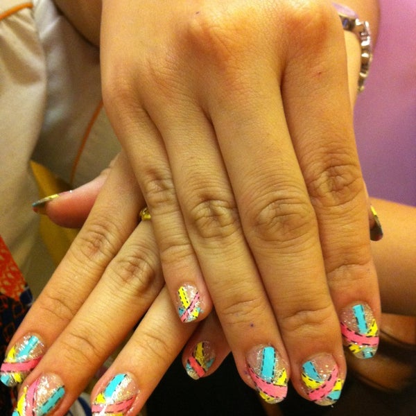 Aris Nail Art @ ปิ่นเงินพลาซ่า - บางพลัด - Bang Bumru, กรุงเทพมหานคร
