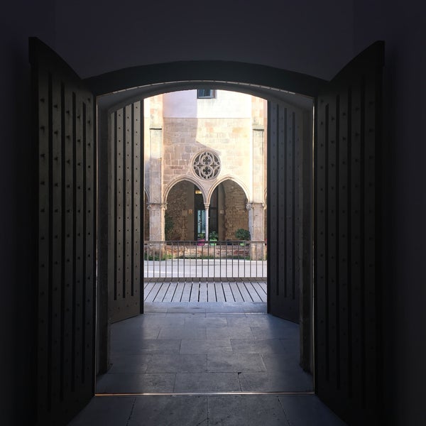 Bar del Convent - Sant Pere-Santa Caterina i la Ribera - Pl. Acadèmia, s/n