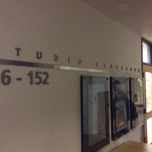 Photos at MIT Building 26 (Compton Laboratories) - College Academic ...