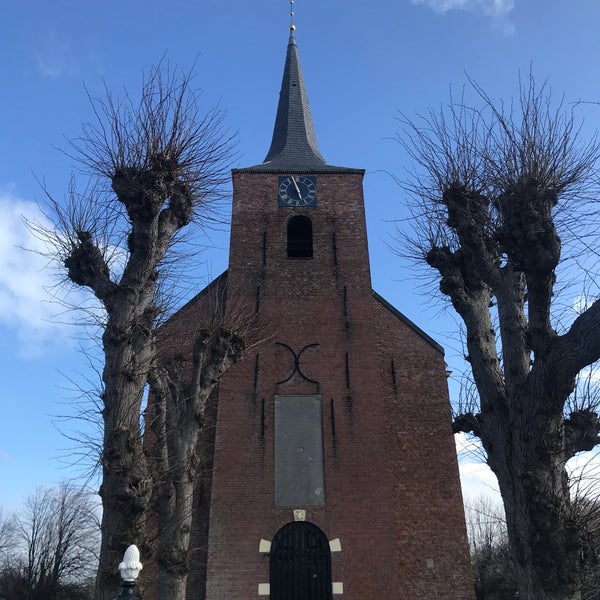Kerk van Heveskes - Church