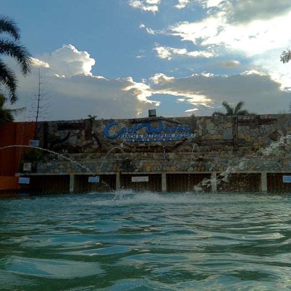 Cool Waves - Swimming Pool