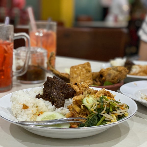 Depot Madiun Masakan Khas "Bu Rudy" - Indonesian Restaurant in Mojo