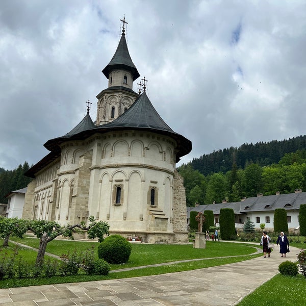 Mănăstirea Putna - DN47A