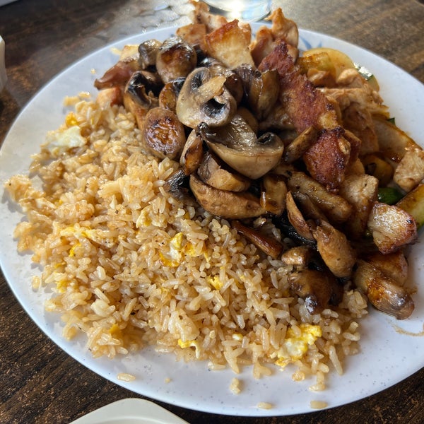 Massaki Japanese Steakhouse & Sushi Bar - 1027 Richmond Ave