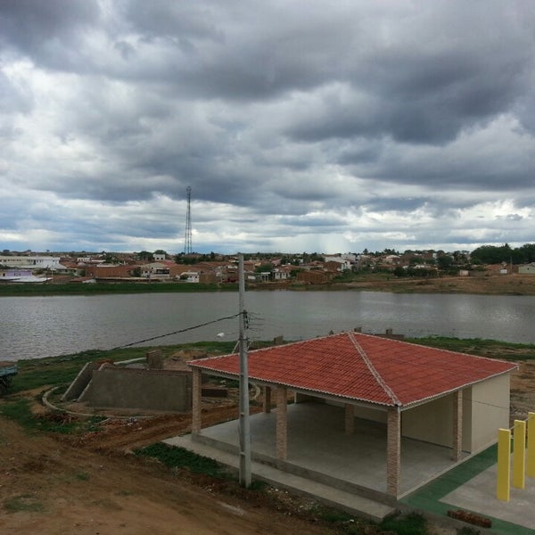 Paredão Do Açude Municipal De Monteiro - Monteiro, PB