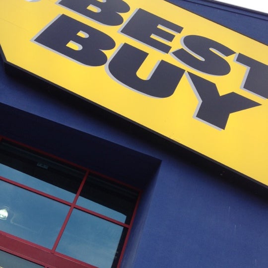 Best Buy - 24 Universal Blvd