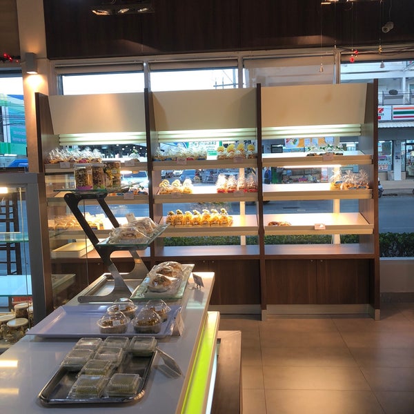 Green Corner Bakery And Restaurant - 25 tips