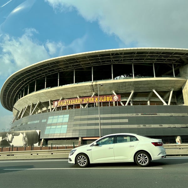TT Arena Stadı Canlı Yayın Noktası - Şişli - 4 tavsiye