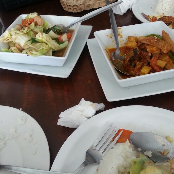 Jay-J's Inasal (Now Closed) - Filipino Restaurant